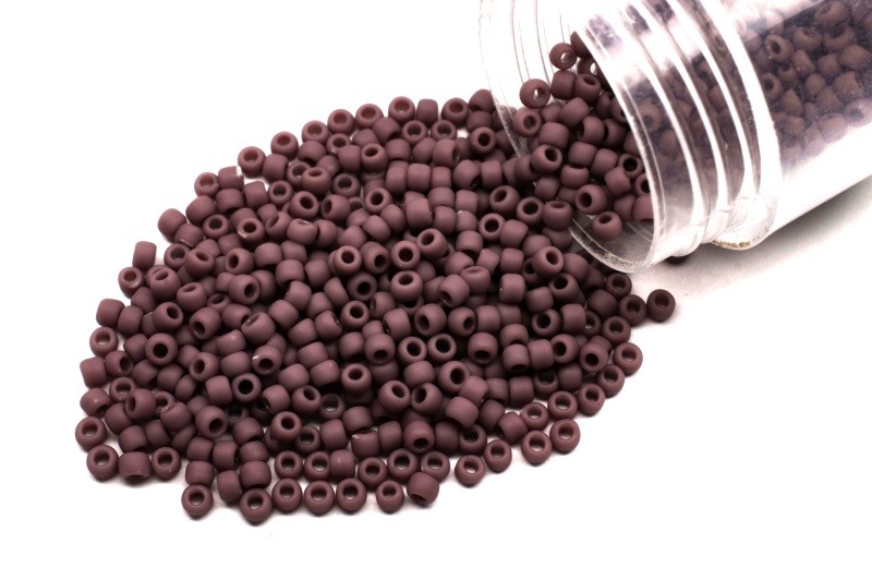 Купить Бисер японский TOHO круглый 11/0 #0052F лаванда, матовый ...